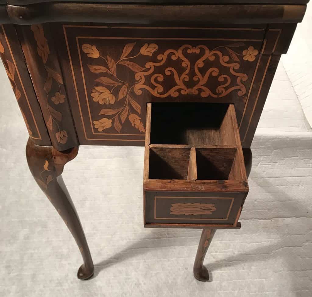 Dutch Card Table 18th century with marquetry - styylish