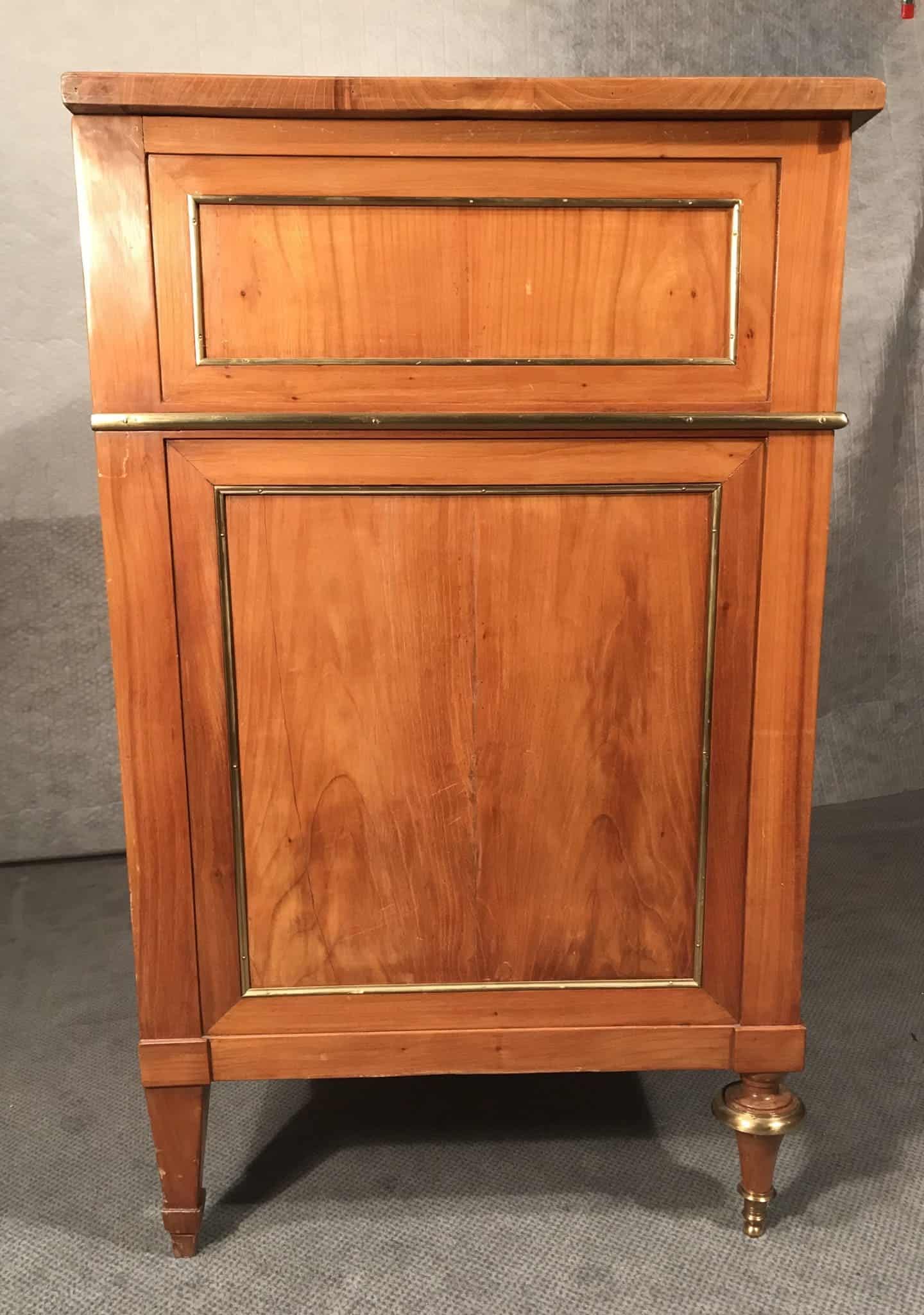 French Antique Chest of Drawers, Directoire Period 1800 -styylish