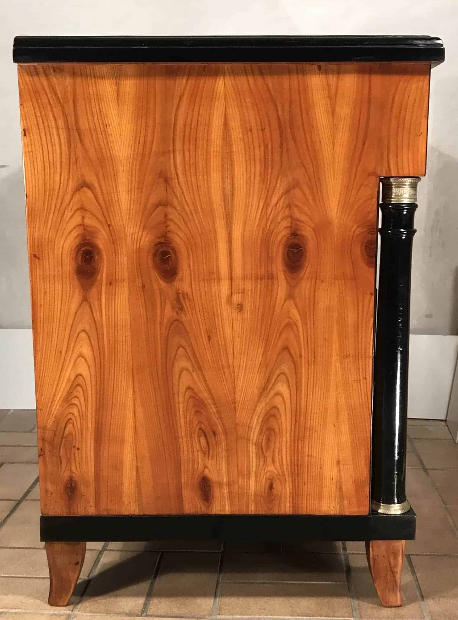 Biedermeier Chest of Drawers, South Germany 1810-20 -styylish