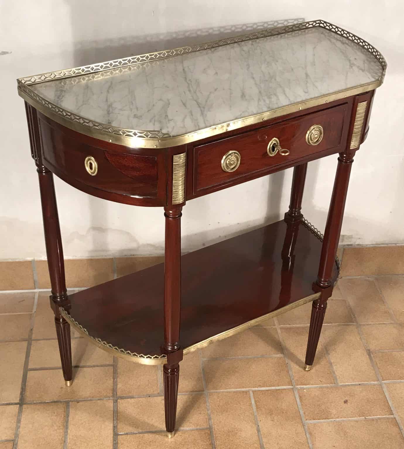French Antique Console Table, 1800-1810 -styylish