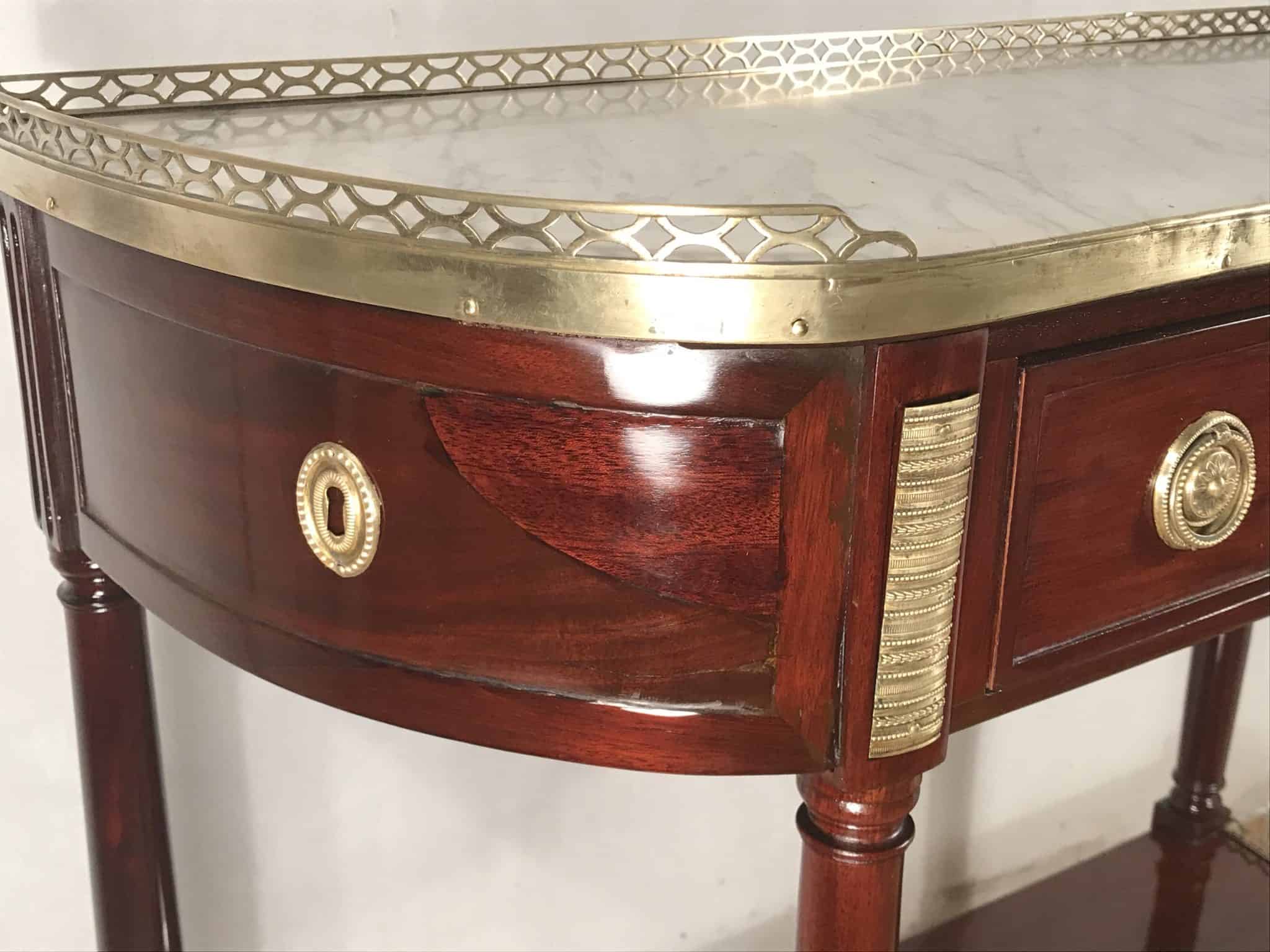 French Antique Console Table, 1800-1810 -styylish