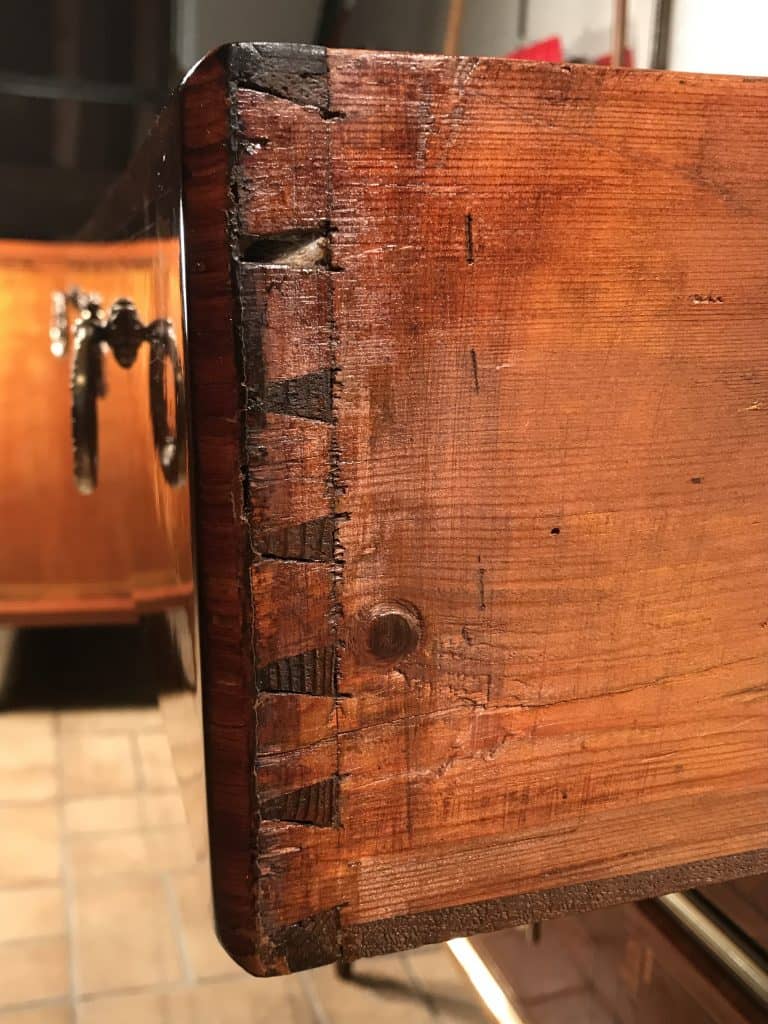 Furniture Leg Styles | A Guide for Antique Furniture | Styylish