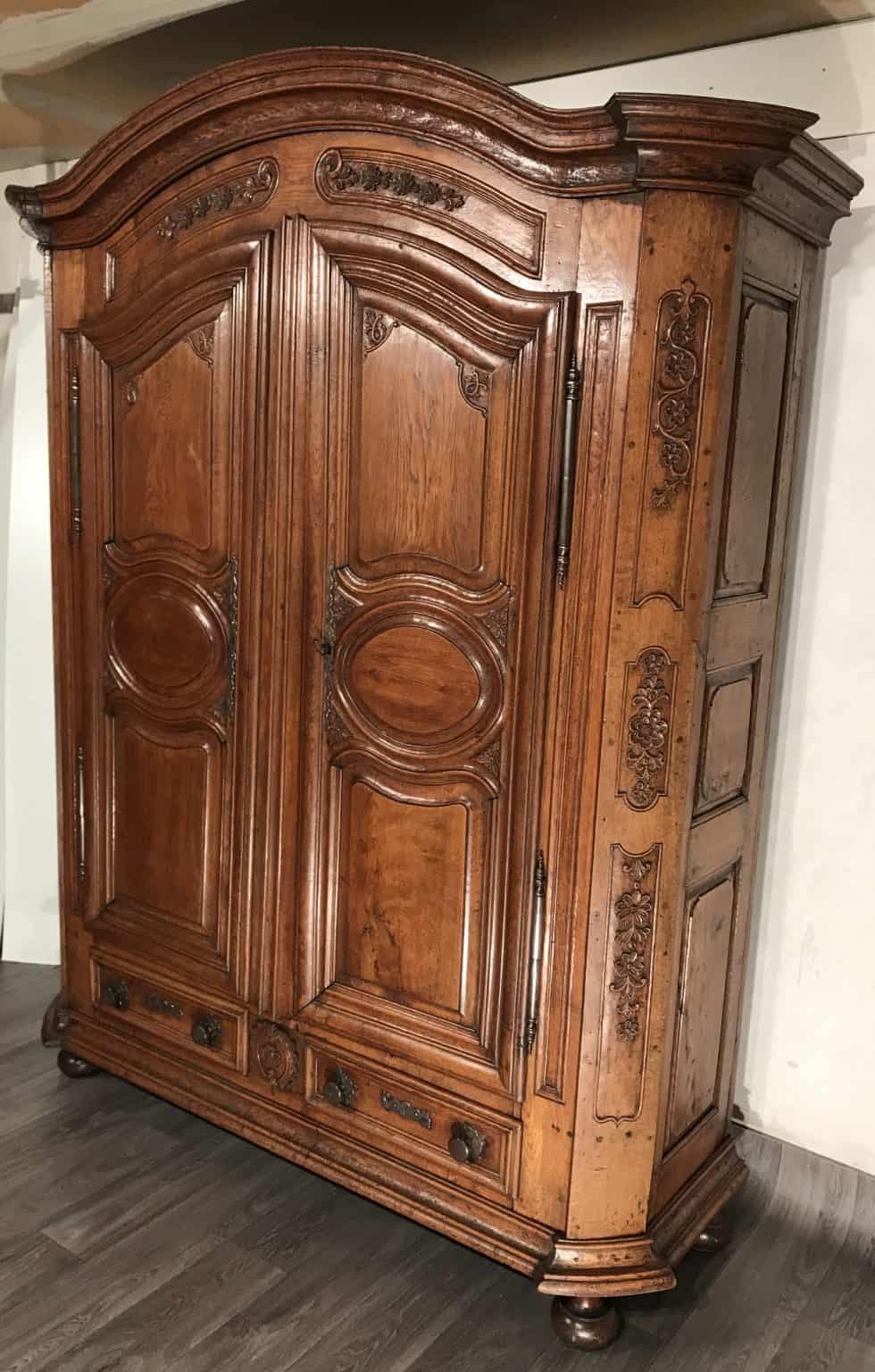 Antique Armoire, France 1750-60, oak massive oak- styylish