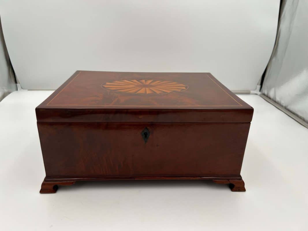 Large Victorian Box - Antique Boxes for Sale - Styylish