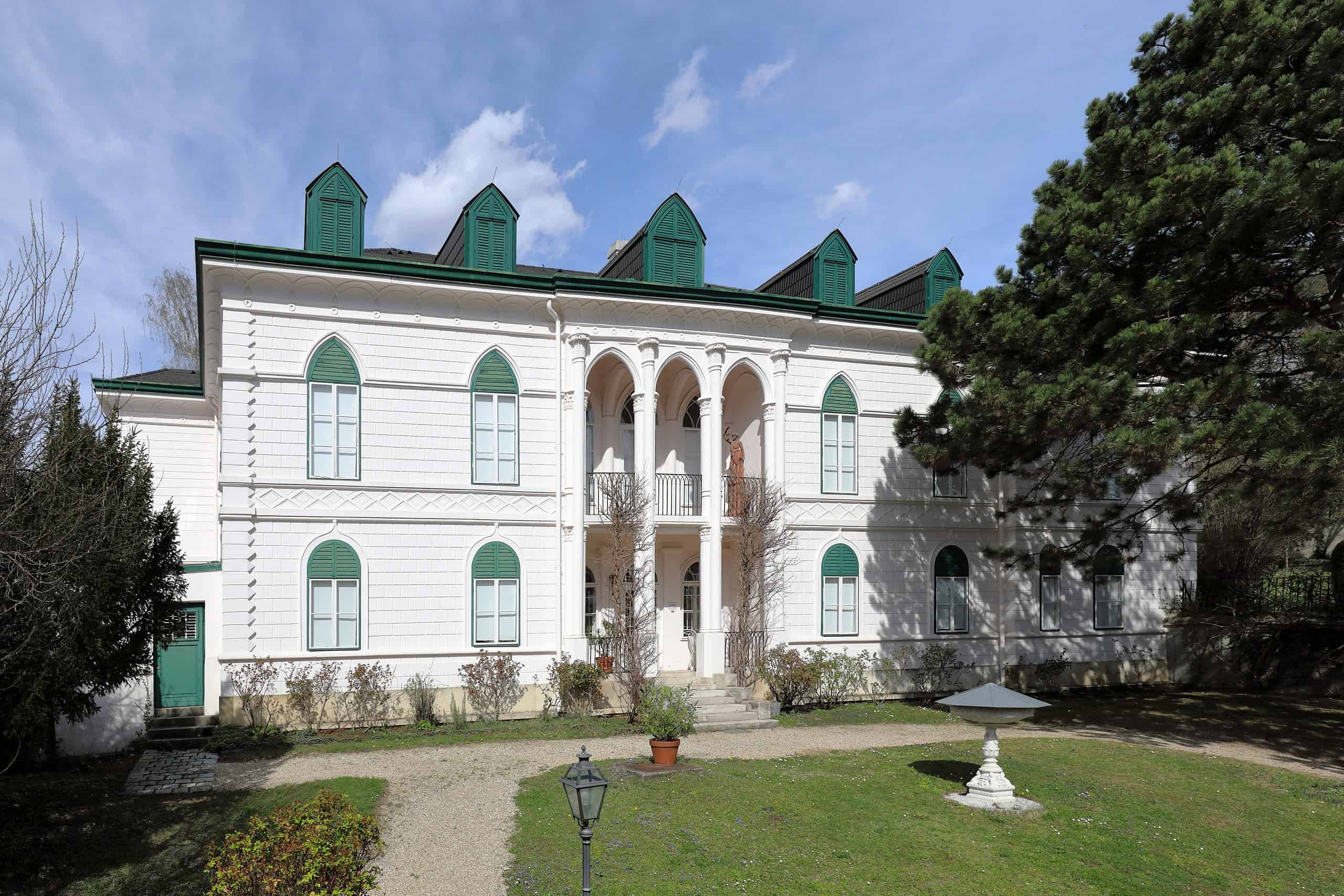 Finding the World's Best Biedermeier Furniture Museum - Styylish