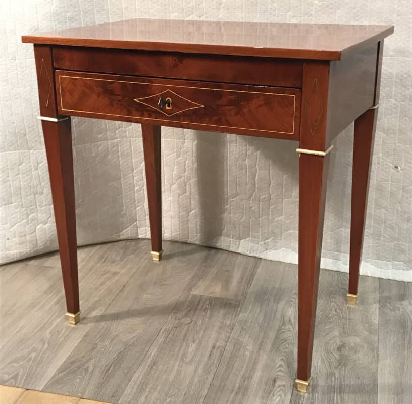 Small Neoclassical Desk, Germany 1810, Antique - Styylish