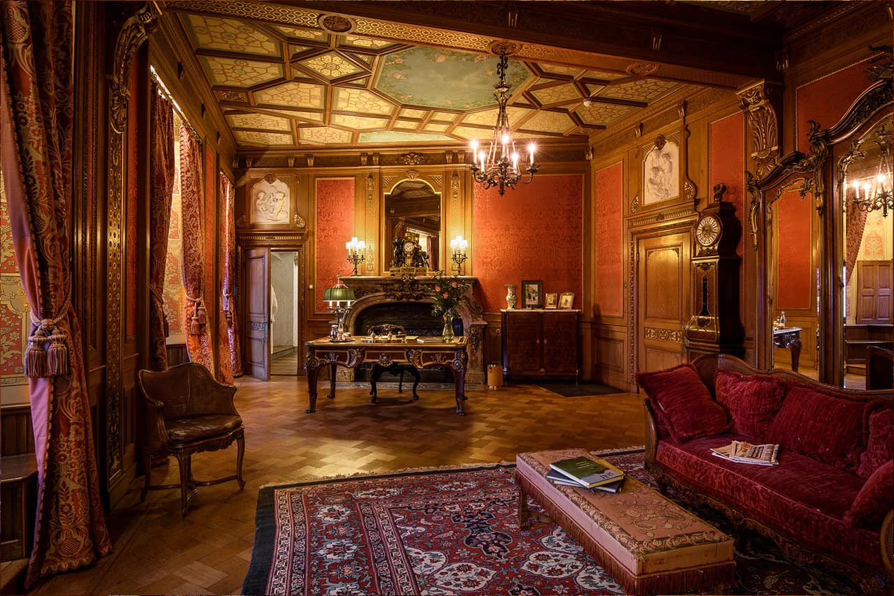 Dutch Antique Furniture Styles: Medieval to 19th-century Elegance ...